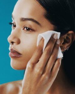 How To Transform Your Skin (With These 10 Lifestyle Changes)