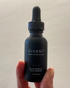 Vivant 8% Mandelic Acid Serum Review on Acne-Prone Skin